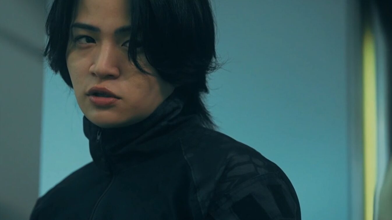 【放送局占拠第9話】「何回爆発に巻き込まれれば気が済むんですか？」青鬼の名台詞で大号泣必至！屋代の衝撃死と傀儡子の正体に震える | ドラマログ ...